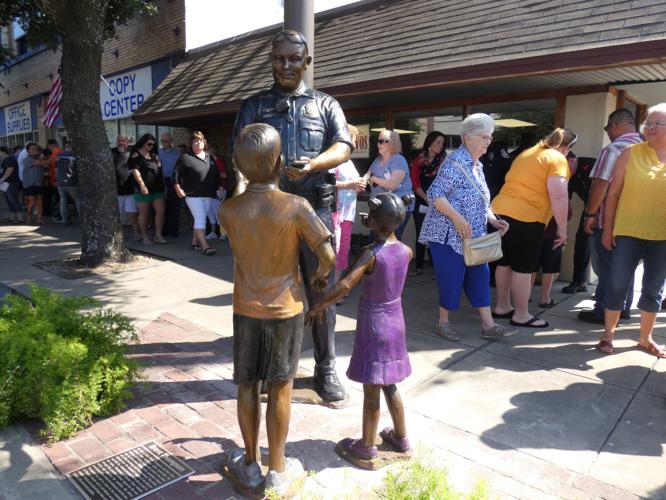 Thompson bronze statue unveiled: Ceremony honors fallen officer | News ...