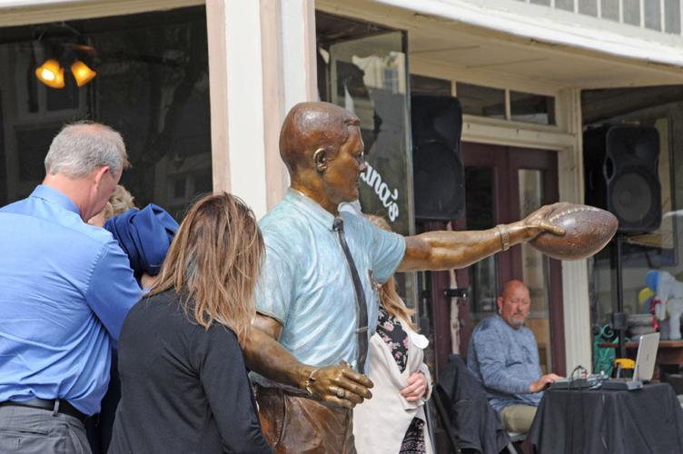 Honoring Acree: Legendary ‘63 CHS football coach honored with statue ...