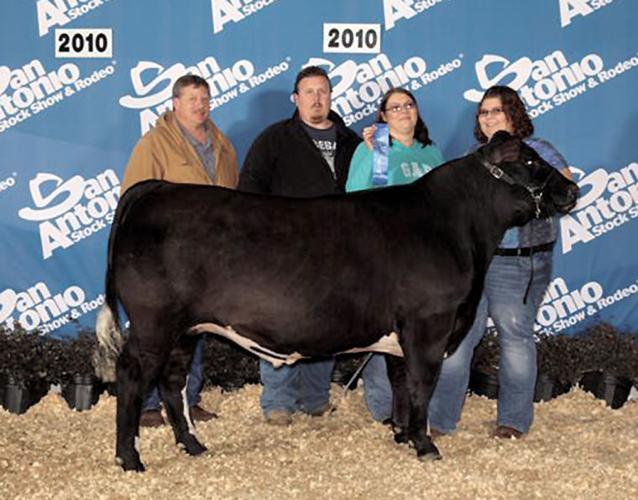 Familiar Faces | Lifestyles | corsicanadailysun.com