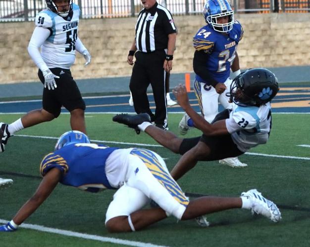 GC Football: Tigers fall to Arlington Seguin 42-7 | Sports ...