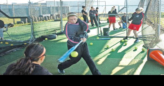 Navarro Softball: Navarro Lady Bulldogs prepare to start season ...
