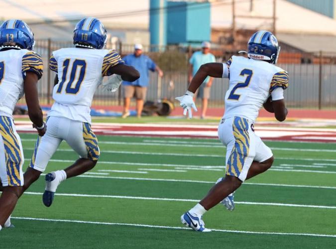 GC Football: Tigers off to 2-0 start after 34-16 win over 6A North ...