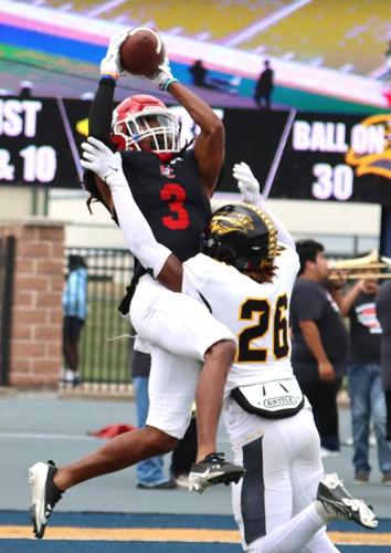 Navarro Football: Bulldogs win SWJCFC Championship | Sports ...