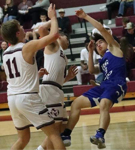 GC Boys Basketball: Mildred stays hot, wins 9th in a row with 65-38 win ...