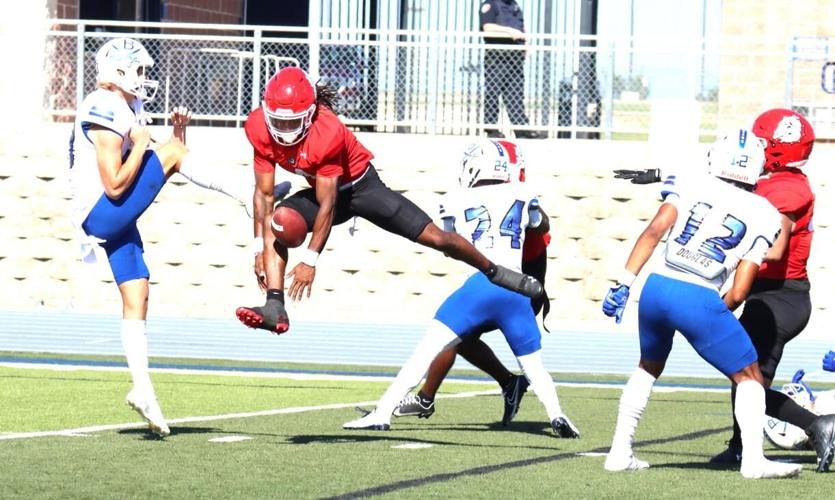 Navarro Football: Bulldogs celebrate Bulldog Hall of Fame Weekend with ...