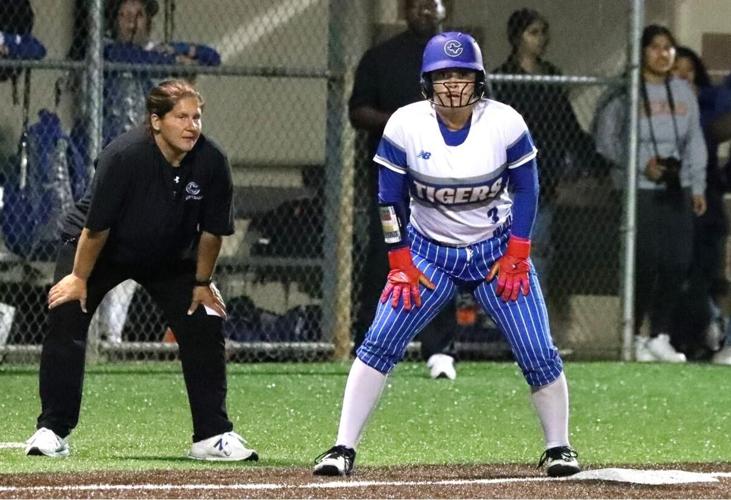 GC Softball: Lady Tigers down Crandall 7-6 | Sports | corsicanadailysun.com