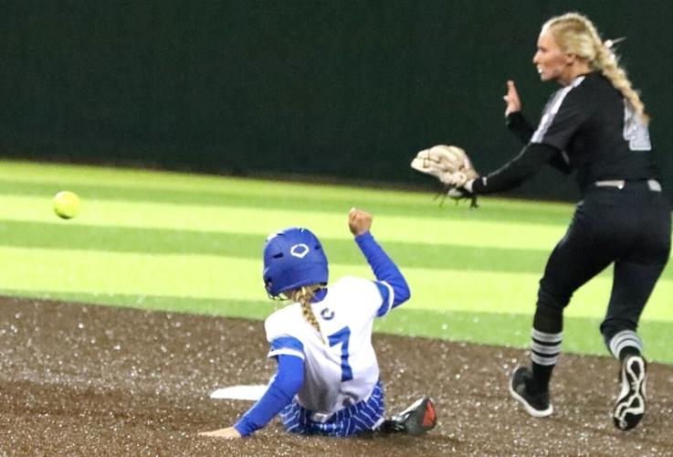 GC Softball: Lady Tigers down Crandall 7-6 | Sports | corsicanadailysun.com