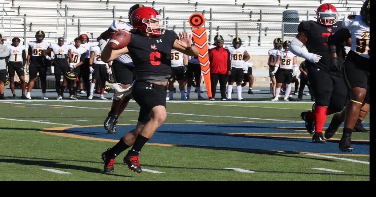 Navarro Football: Bulldogs land 17 players on All-Region team | Sports ...