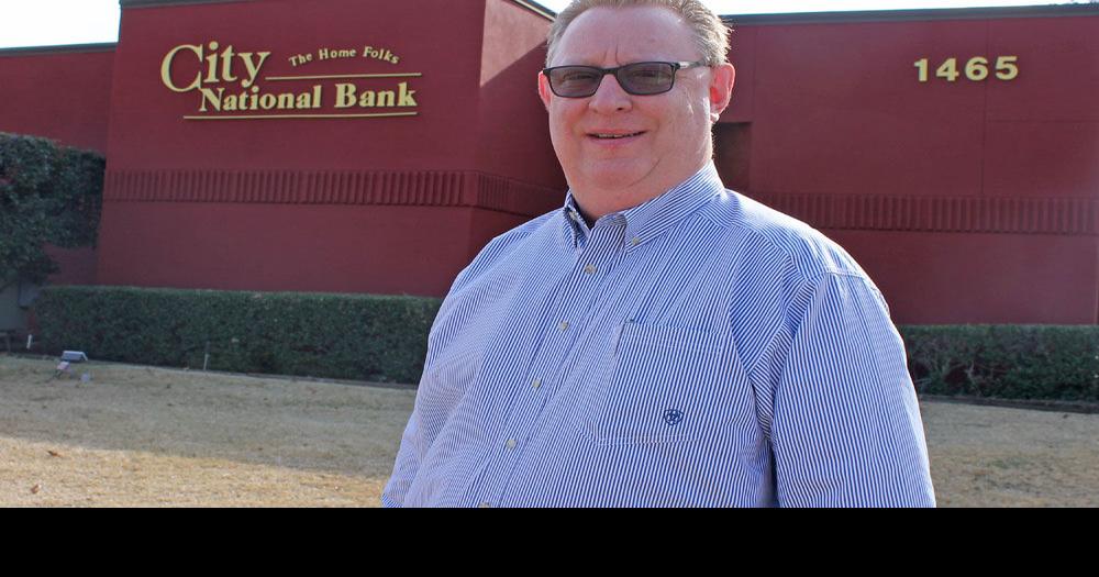 Mixon, president and CEO of City National Bank, ensures his stories ...