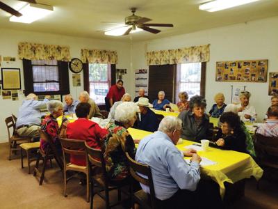 Emhouse Reunion | News | corsicanadailysun.com