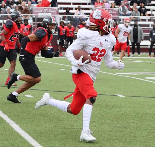 Navarro Football: Bulldogs stay alive with 30-29 win in Conference ...