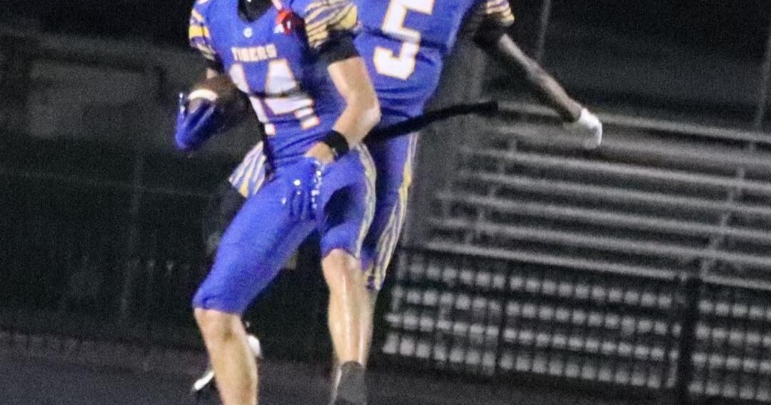 GC Football: Tigers bounce back, bounce Waco High in home opener 36-20 ...