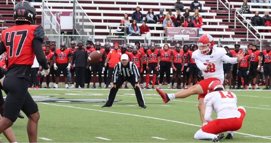 Navarro Football: Bulldogs stay alive with 30-29 win in Conference ...