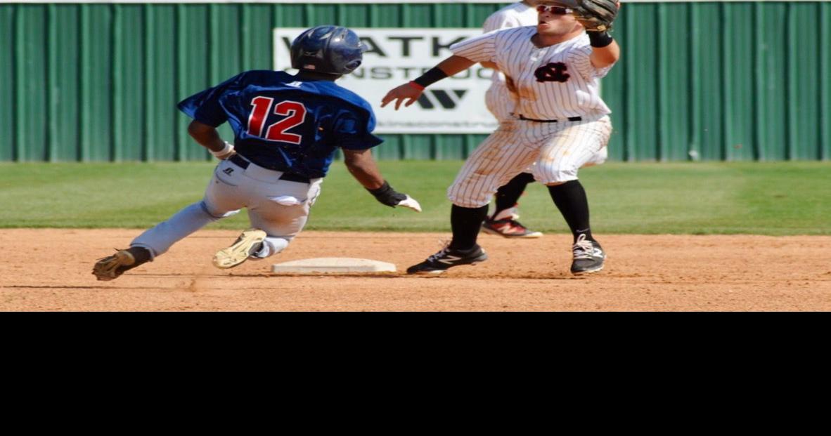 Navarro Baseball: Bulldogs score two in the ninth to beat Northeast 5-4 ...