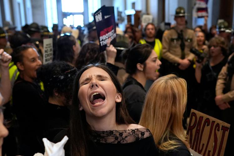 The top photos of the day by AP's photojournalists | Nation and World ...