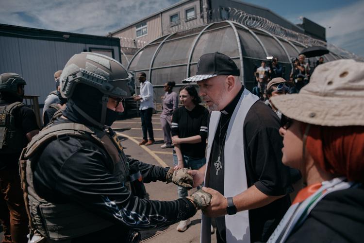 Photos show protestors and ICE agents clashing outside a New Jersey ...