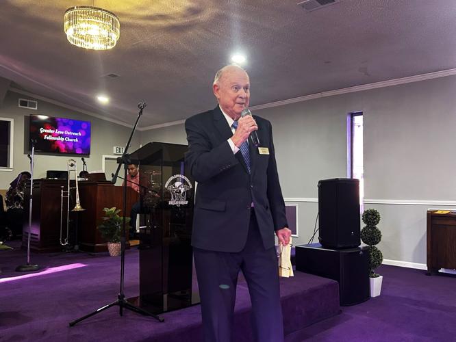 Pastor Billy Joe Kelly celebrated in Sunday service | News ...