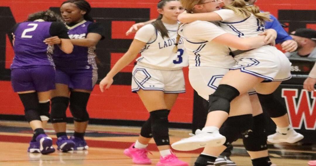 GC Girls Basketball: Frost storms back to beat Mart 38-35 for Bi ...