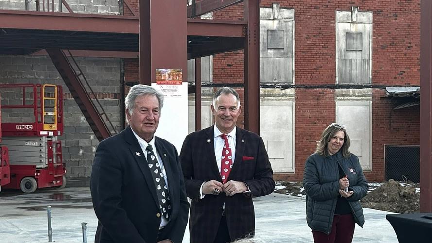 Navarro College holds column signing event on site of new Albritton ...