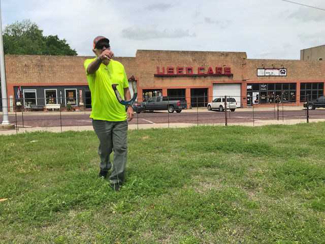 Pitch Perfect: Derrick Days horseshoe tournament a 25 year tradition ...