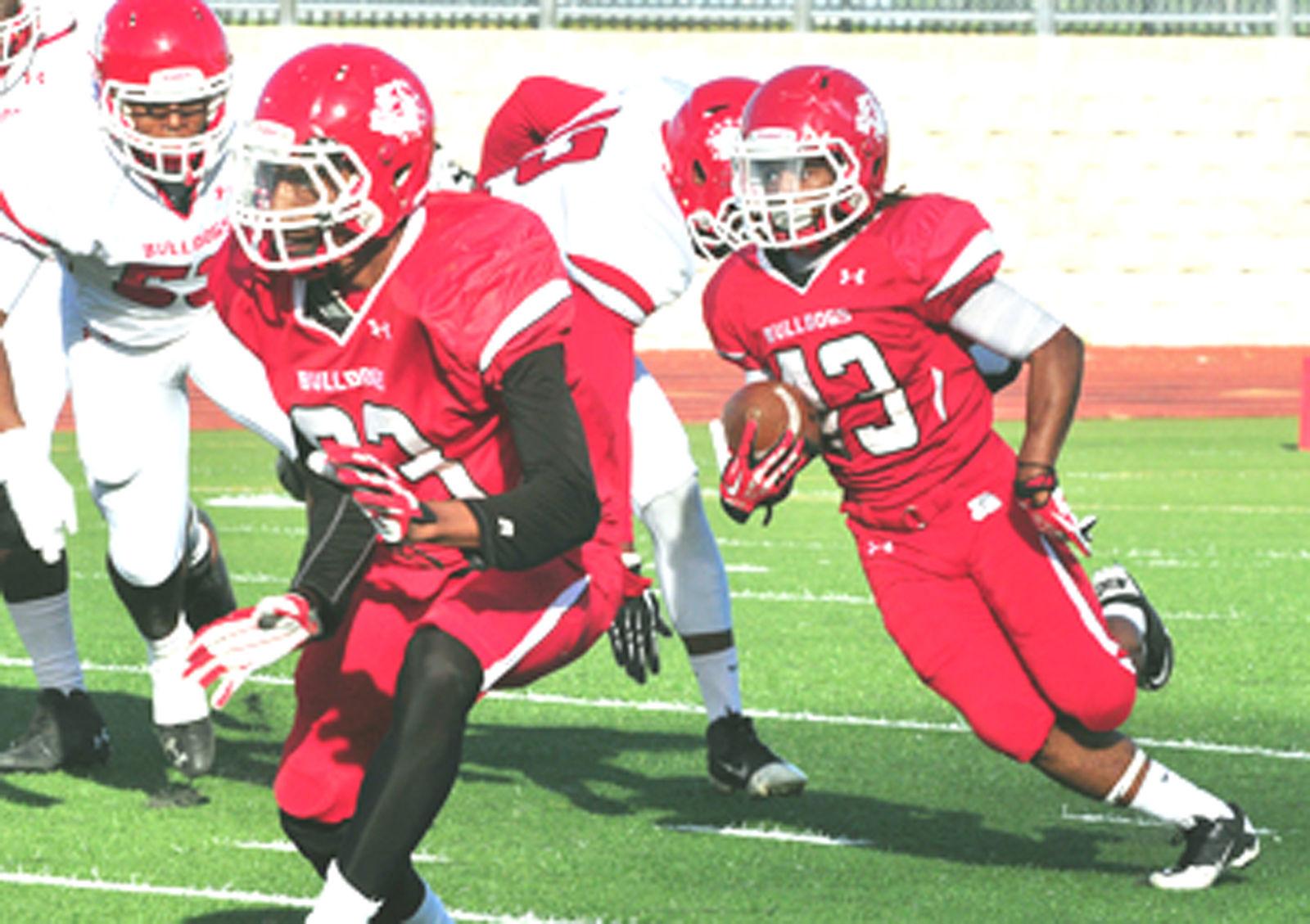 Navarro Football: Bulldogs ranked No. 5 in nation by internet site ...