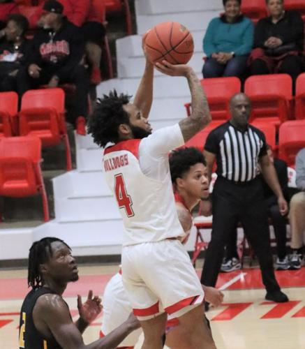 Navarro Basketball: Bulldogs snap losing streak, play final regular ...