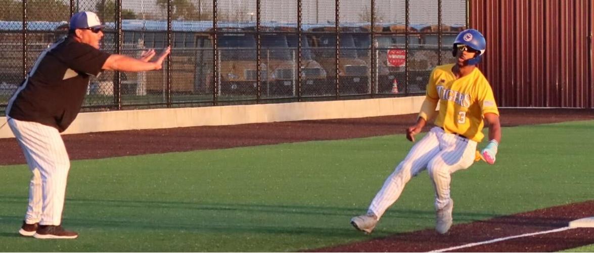 GC Baseball: Tigers shut-000-000-0-ut Ennis twice | Sports ...