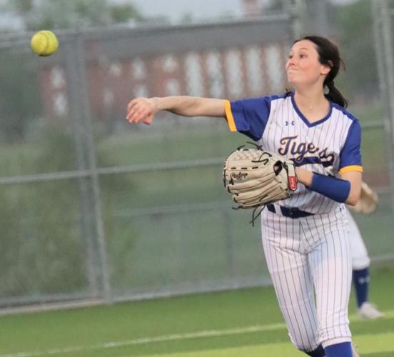 GC Softball: Lady Tiger comeback falls short | Sports ...