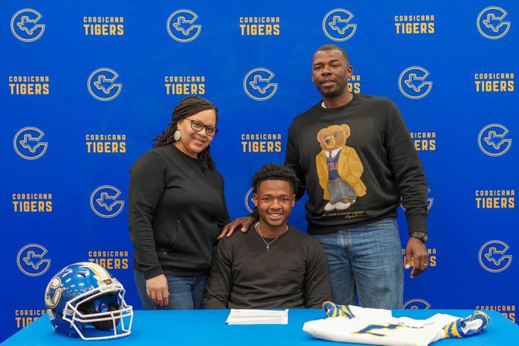 GC Football: Dontay Thomas signs with UT Permian Basin | Sports ...