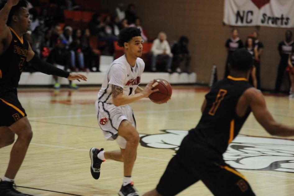 Navarro Basketball: Bulldogs see season end | Sports ...