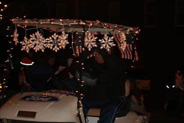 Snowflake Parade | | countrymessenger.com