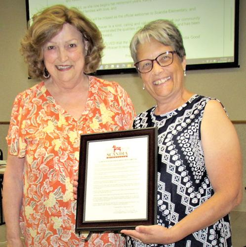 Scandia City Council honors Wolfbauer with Good Neighbor awared | News ...