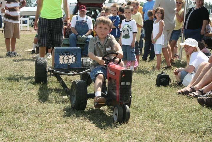 Kiddie tractor pull | | countrymessenger.com
