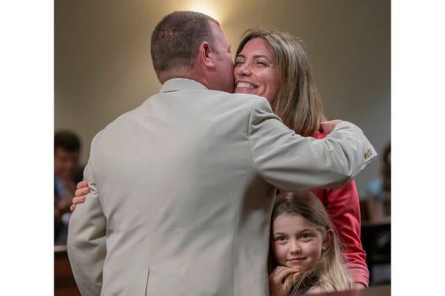 Schmidly sworn in as district court judge | News | courier-tribune.com