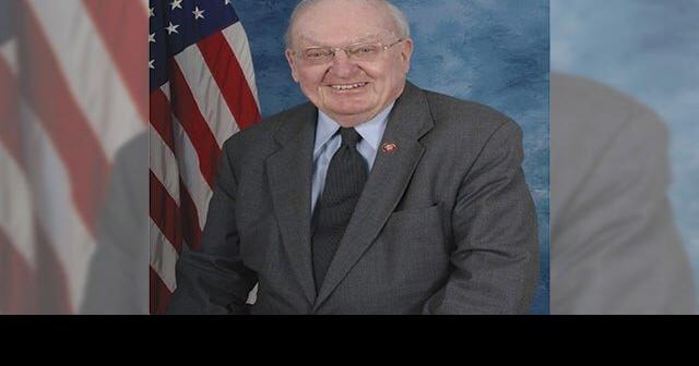 Farewell, Howard: You will be missed! | Entertainment | courier-tribune.com