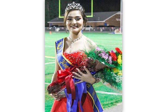 SWRHS Homecoming Queen crowned | News | courier-tribune.com