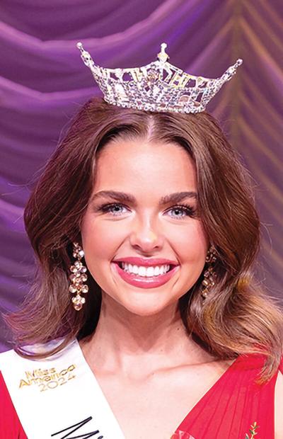 Cooper Wins Miss UNA | Shoals Shorts | courierjournal.net