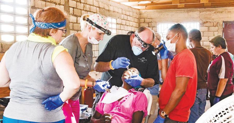 Smiles Without Borders | News | courierjournal.net