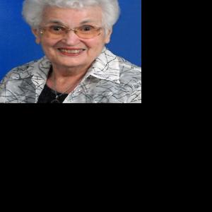 Ethel C. Russell | Obituaries | courierpapers.com