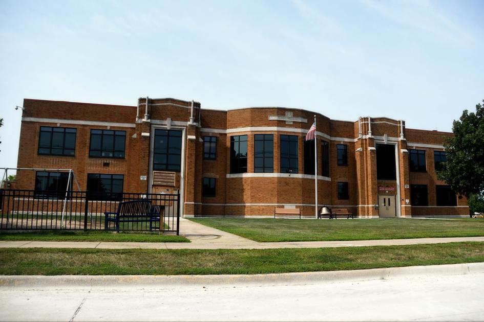 Jefferson Elementary undergoes recent window renovation | Morton ...