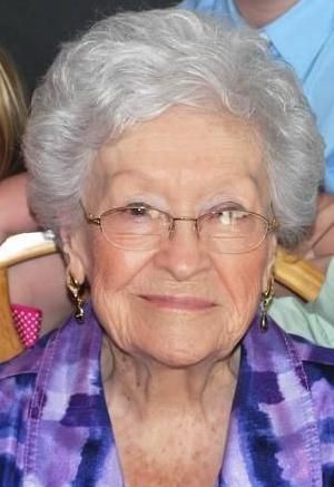 Edna Maxine Swanson | Obituaries | courierpapers.com
