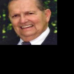 William T Hoerr | Obituaries | courierpapers.com