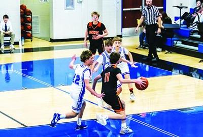 Washington Central boys' win against WMS | Sports | courierpapers.com