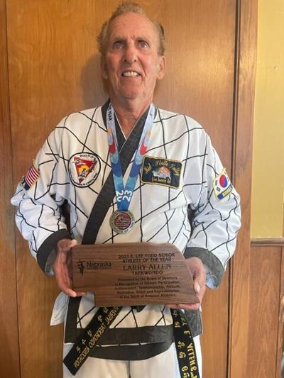 Larry Allen Receives Senior Male Athlete of the Year Award | Sports ...