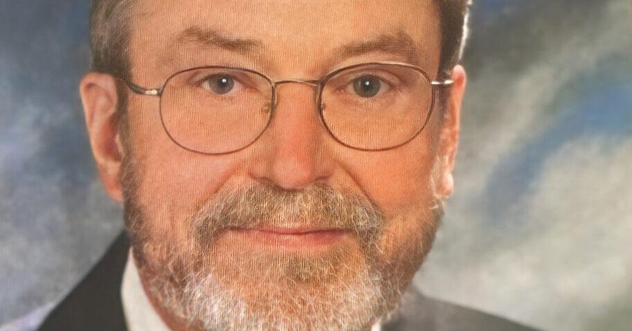 Childers, Dr. Henry E., Jr. | Obituaries | cranstononline.com