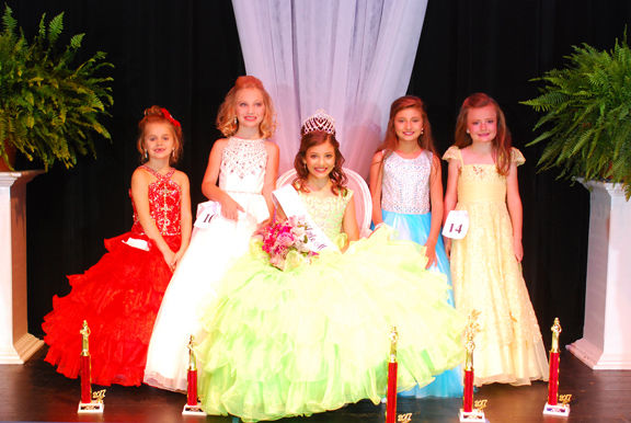 Winners crowned in fair pageants | Lifestyles | crossville-chronicle.com