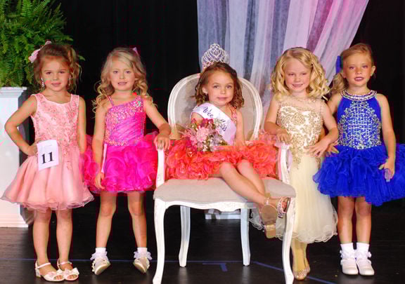 Winners crowned in fair pageants | Lifestyles | crossville-chronicle.com