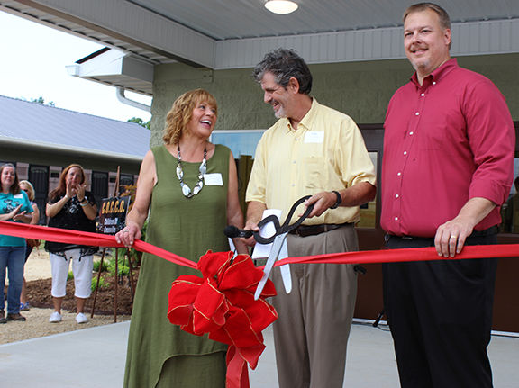 FOCCAS donates new intake facility to county | Local News | crossville ...