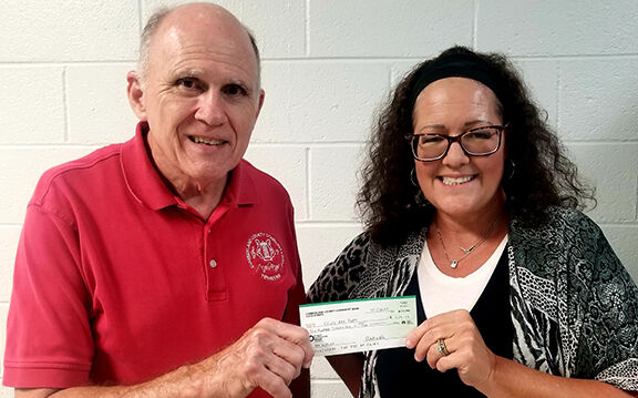 STARTS presents arts teachers with funds | School News | crossville ...