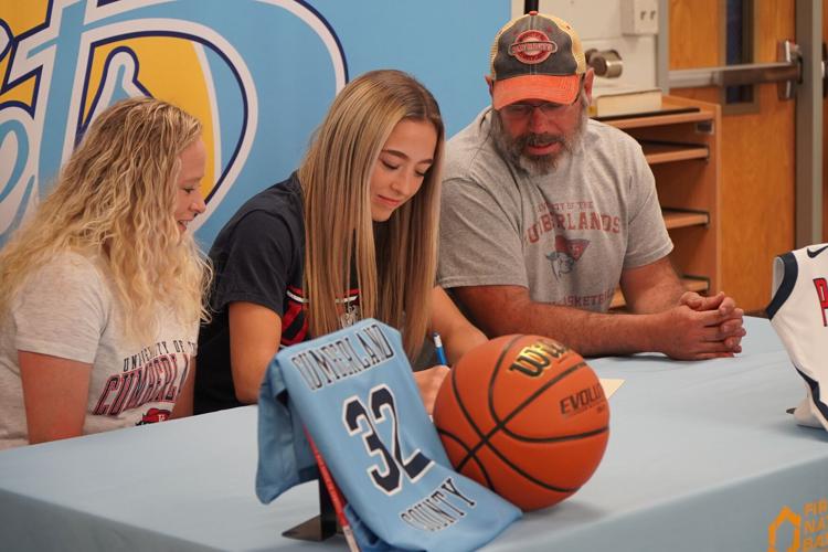 Lady Jet trades wings for Patriot jersey | Local Sports | crossville ...
